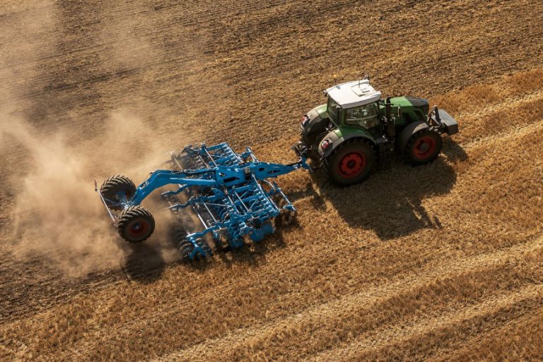 LEMKEN Rubin 10 compact disc harrow is a worthy successor ...