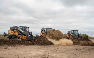 CASE CE Minotaur compact dozer loader revealed - Australasian Farmers ...